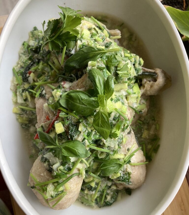Chicken from Menado | PisangSusu.com