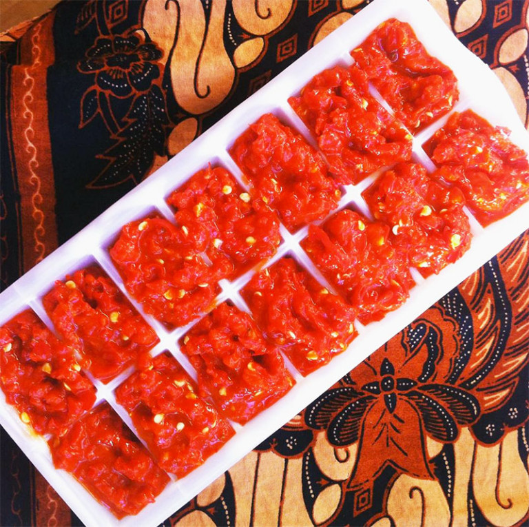 Indonesian Chili Salsa 25+ Recipes - Sambal - PisangSusu.com