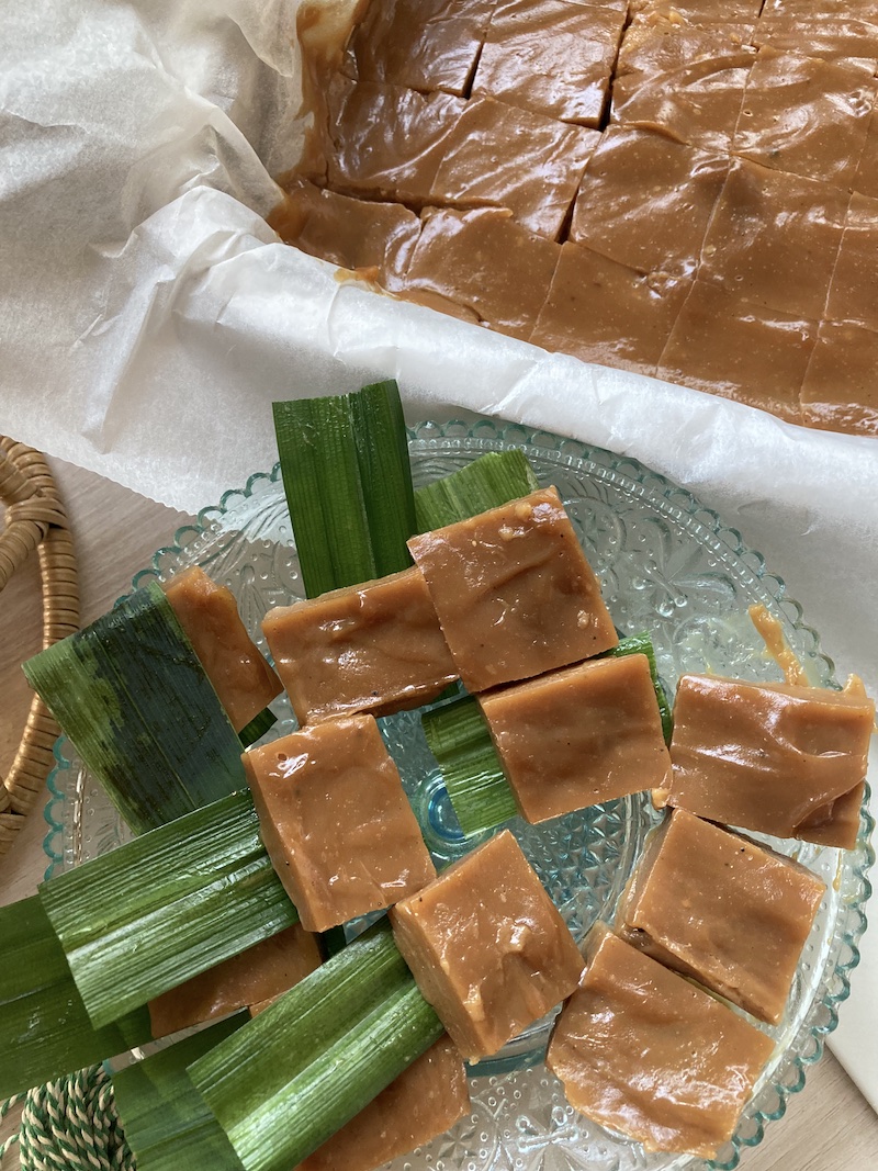 Dodol - Indonesian snack by Toko Lo | Pisangsusu.com