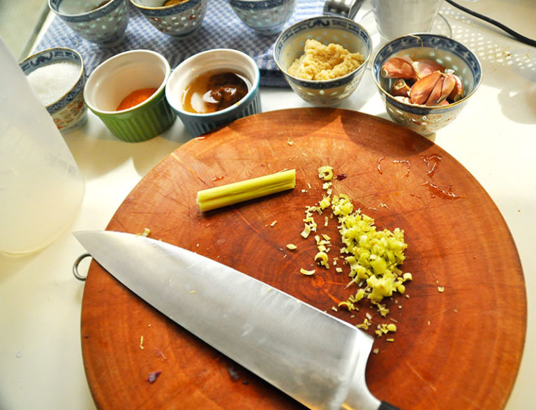 Lemper recipe - Indonesian sticky rice snack - PisangSusu.com